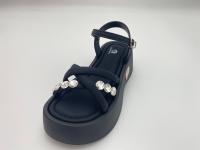 China Women black bottomed sandals with rhinestone genuine leather in summer for sale