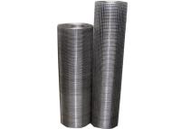 China 16 Gauge Galvanized Welded Wire Mesh 30m Roll for Dog Fencing and Animal Enclosures for sale