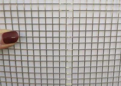 China 16kg SS 304 Welded Wire Mesh Panel - 1/4 Inch Mesh Opening, 0.7mm Wire Diameter, 30m Length for sale