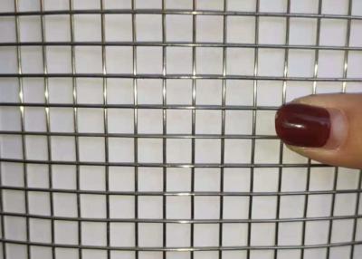 China Galvanized 1/2inch Stainless Steel Welded Wire Mesh 10.5kg for sale