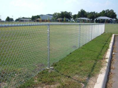 China 25m PVC Coated Chain Link Wire Mesh Fencing with 2.0-6.0mm Wire Diameter and 2-15cm Hole Size for sale