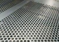 China Food Grade SS 304 Perforated Metal Sheet 4x8 ft with 0.2-20mm Thickness for Filtration and Architecture for sale