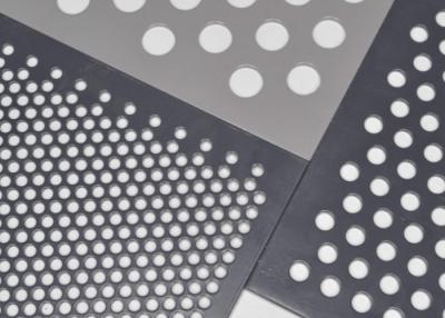 China Anti Skid Perforated Aluminum Sheet 1-6mm Thickness 120-1220mm Width for Industrial Safety Grating for sale