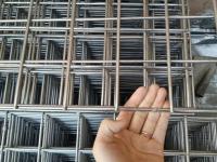 China 1/4 Inch Silver 1x30m Welded Wire Fence Panels for sale