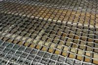 China 5cm Hole Size Black Woven Wire Mesh Hot Dipped Galvanized - 1-6mm Wire Diameter & 1-6m Width Options for sale
