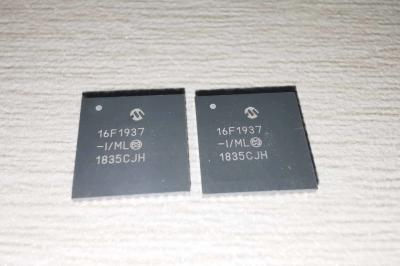 China PIC Series 8 Bit MCU Chips PIC16F1937 QFN44 8*8 Micro Controllers 32Mhz 14kb Flash for sale