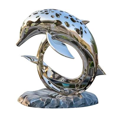 China Customized Whale Metal Sculpture Easy Maintenance Elegant Artwork for Garden Park Outdoor Decor for sale
