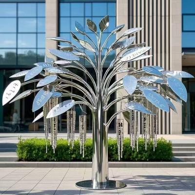 China Custom Metal Tree Sculpture for Garden Hotel Decoration Durable Outdoor Art 2m Height for sale