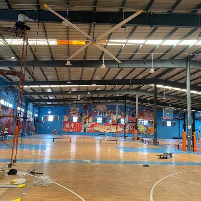 China 5Pcs Blade Industrial HVLS Ceiling Fan For Factories AC Powered Brushless DC Motor for sale