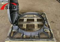 China Double Closing C250 Ductile Iron Manhole Cover 600x600mm with Anti-Theft Security and High Load Capacity for sale