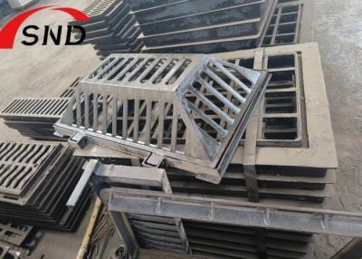 China Square Protrusion Cast Iron Gully Grate C250 Drain Cover 700x700mm for Heavy Duty Roadside Waterflow for sale