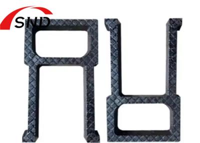 China GGG50 Cast Iron Manhole Steps 250-357mm Length with Anti-Slip Design and EN 124 Compliance for sale