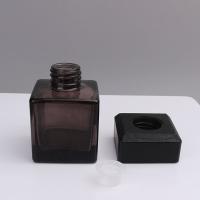 China Luxury Empty 100ml Gray Black Reed Glass Diffuser Bottle With Wooden Cap for sale