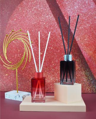 China Empty 100ml Square Reed Diffuser Glass Bottle In Gradient Color With Aluminum Screw Cap for sale
