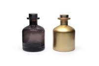 China Painted Coloured Glass Reed Diffuser Bottles Classical 200ml Large Capacity for sale