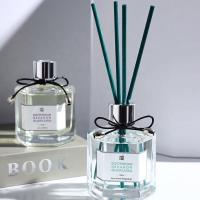 China 100ml Hexagonal Empty Reed Diffuser Bottles For Home Fragrance for sale
