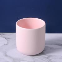 China Cylinder Luxury Candle Jars Matte Empty Geometric Ceramic Candle Jars With Lids for sale
