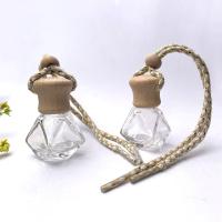 China 7ml Glass Car Perfume Bottle with Wooden Lid for Essential Oils for sale