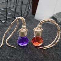 China 7ml Glass Car Perfume Bottle with Wooden Lid for Essential Oils for sale