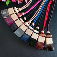 China 8ml Colored Glass Car Perfume Bottle with Wooden Lid for sale