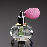 China Vintage Crystal Perfume Bottle with Mini Bulb Spray Laser Engraved for Holiday Decoration for sale