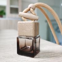 China 7ml New Color Hanging Fragrance Diffuser Car Pendant Perfume Square Wooden Cap With Coffee Brown Glass Bottle for sale