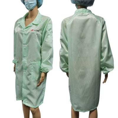 China 2 Side Pockets Lapel Collar Button 5mm Carbon Stripe ESD Cleanroom Gown Washable for sale