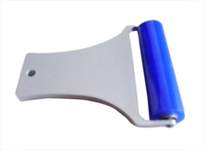 China Comfortable Cleanroom Sticky Roller Silcone Rubber DCR Tacky Roller for sale
