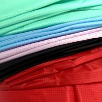 China 98% Polyester 2% Carbon Fiber ESD 5MM Grid Fabric For Cleanroom Garment for sale