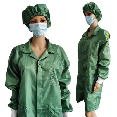 China Cleanroom Lab 2.5mm Grid Green ESD Anti Static Smocks with Same Color Cap for sale
