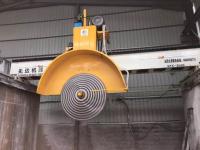 China Dual Drive Bridge Cutting Machine 1650-2500mm Blade AC Power 105kW Stone Saw for sale