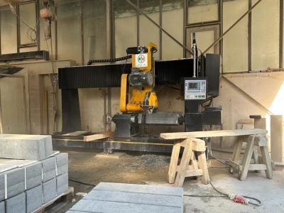 China Two Pcs Baluster Column Cutting Machine 500mm Blade 11kw Motor for sale