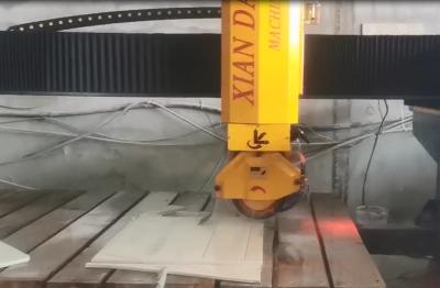 China 4 Axis Bridge Cutting Machine with Bus Absolute Value Servo 350-450mm Blade for sale