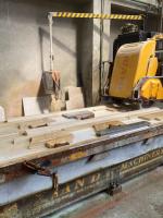 China Automatic Stone Profile Cutting Machine 1300x3000mm Laser Profiling Machinery for sale