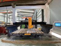 China 4 Axis CNC Bridge Stone Slab Cutting Machine 3200x2000mm Worktable 15kW Motor for sale