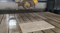 China 5 Axis CNC Bridge Cutting Machine 30kw 7500kg with Power Off Memory Function for sale