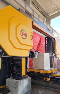China Xianda 4 Axis CNC Single Diamond Wire Saw Machine 1750mm Cutting Distance for Stone Profiling for sale