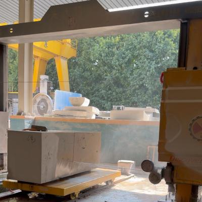 China Diamond Wire Saw Machine And Long Life Time Advantage Control CNC Blade Material Diamond for sale