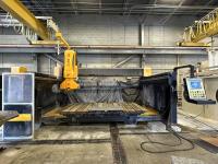 China 5-Axis Intelligent Bridge Saw for Stone Marble Granite Cutting 3200x2000mm Worktable 20.5kW for sale