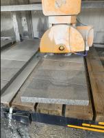 China 5 Axis CNC Granite Marble Tile Cutter Bridge Saw Machine 3200x2000mm Italy Software for sale
