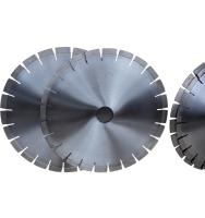 China Professional Diamond Saw Blades for Granite Block Cutting - 500mm to 900mm Diameter with 3.0-4.5mm Steel Core for sale