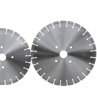 China 2200-4800mm Diamond Saw Blade for Quarry Cutting with Ultra-Hard Segments and 1.0-1.2mm Steel Core for sale