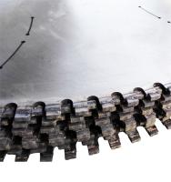 China 2200-4800mm Diamond Saw Blade for Quarry Cutting with Ultra-Hard Segments and 1.0-1.2mm Steel Core for sale