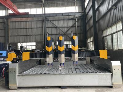 China CNC Stone Carving Machine 1300x2500mm Worktable 15m/min Air Speed 5.5kW Spindle for Precision Engraving for sale