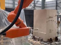 China 6-Axis CNC Robot Stone Cutting Machine BT40 Spindle 3100mm Carving for sale