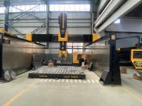 China 5 Axis CNC Router 20 kW BT40 Spindle 3800x2700mm Travel for Precision Stone Cutting for sale