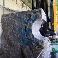 China XIANDA DTWS-1500 DTWS-2000 4 Axis CNC Diamond Wire Saw Machine Tombstone Stone Profiling Cutting Machine for Granite Marble Special Shape for sale