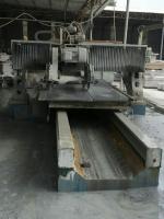 China PLC CNC Gantry Type Linear Thinner Stone Profile Cutting Machine 600mm Blade 18.5kW Motor 5000kg Weight for sale