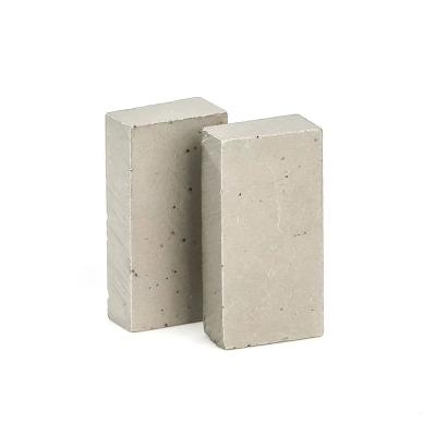 China 1600mm Diamond Segments for Sandstone Cutting - 108 Segments with 7.0mm Steel Core and 24x9.5x13mm Dimensions for sale