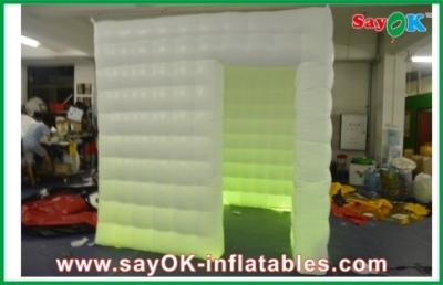 China Custom Inflatable Photo Booth Oxford Cloth 2m Square White Wedding Mobile with LED Lights for sale